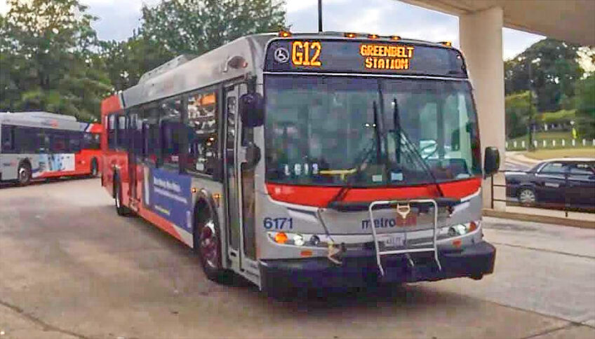 Metro Proposes Eliminating The G12 and R12 Bus Routes
